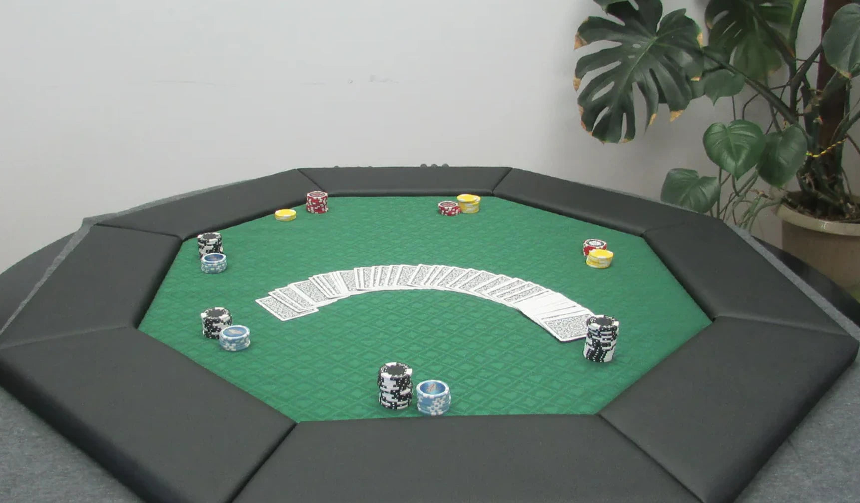 Top-Quality Poker Table Top & Mat | Shop Professional Poker Supplies